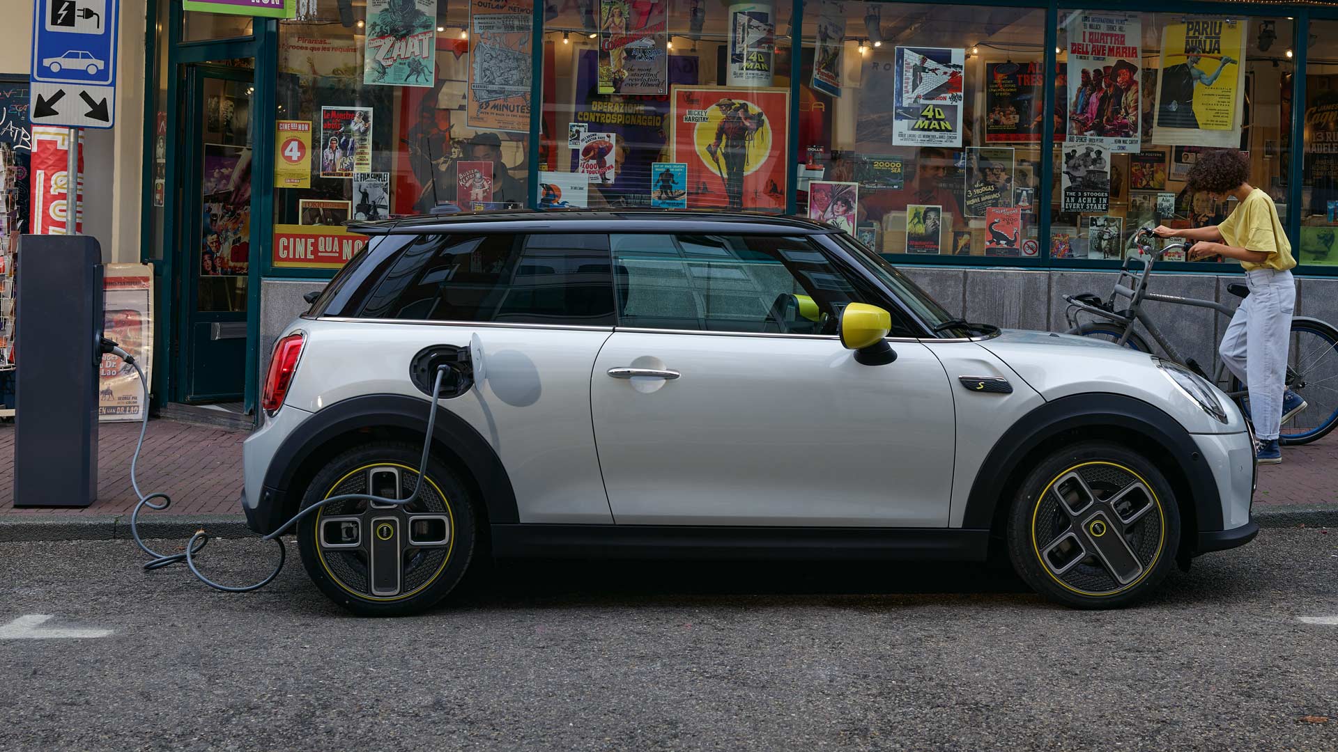 MINI ELECTRIC Financial Services